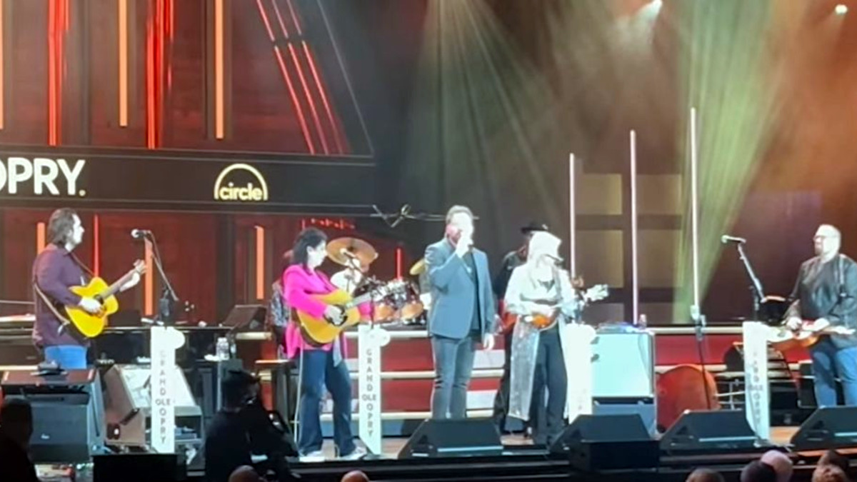 Scotty Inman Performs “Motel Bible” with The Isaacs on the Grand Ole ...