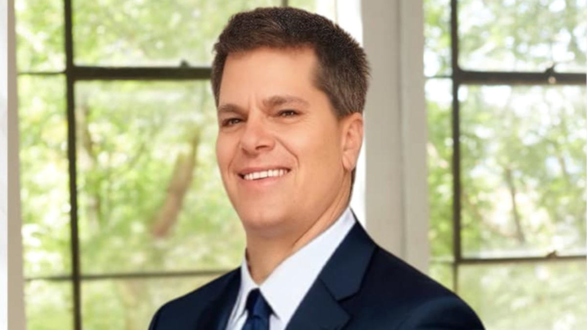 Anthem Edition Announces New Pianist Kevin Davis – Texas Gospel Canada ...